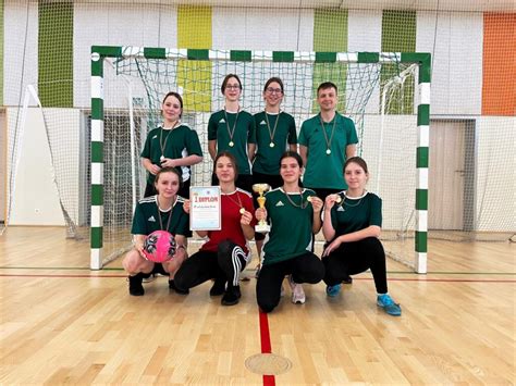 Zwycięstwo Szkoły w międzyszkolnej rywalizacji sportowej Powiatu
