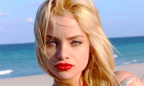 Irresistibles Frases De Labios Para Enamorar Y Seducir