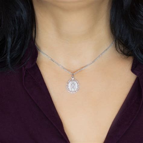 Medalla Plata Con Virgen De Guadalupe 1878255 Argyor MX