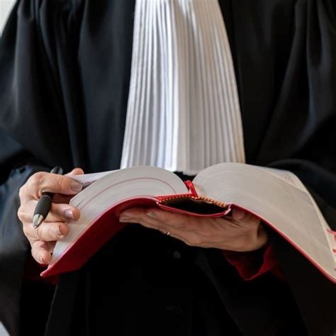 Avocat métier Les métiers du droit