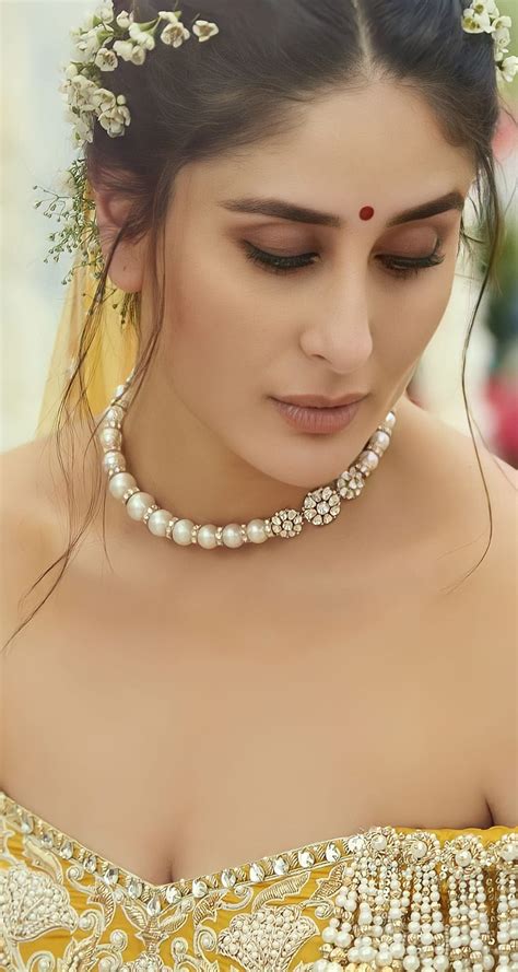 Kareena Kapoor Hd Phone Wallpaper Pxfuel