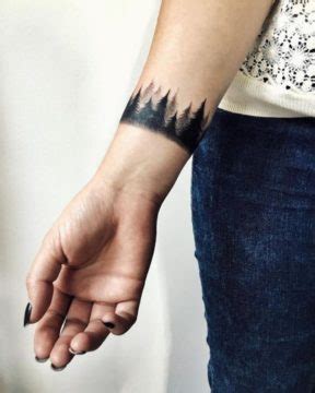 55 Small Wrist Tattoos With Powerful Meanings