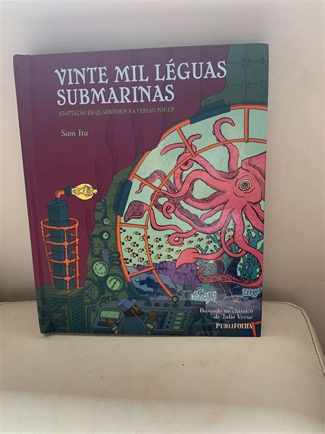 Livro Vinte Mil Léguas Submarinas Infantil Pop up em Quadrinhos Livro