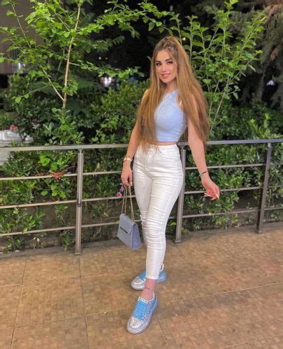 Çok Güzel Döşemealtı Yabancı Escort Natalia