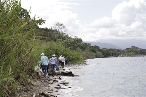 Puerto Barrios se suma a la campaña Hacé tu parte no más Basura