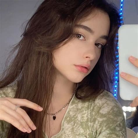 Dasha Taran Fans On Instagram What Are You Doing Now Guys