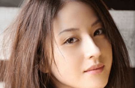 松本若菜の若い頃はバイトは顔芸がすごいハーフなの 裏芸能人の最新ニュース