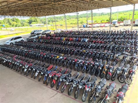 Detran AM abre visitação a veículos que vão a leilão em abril