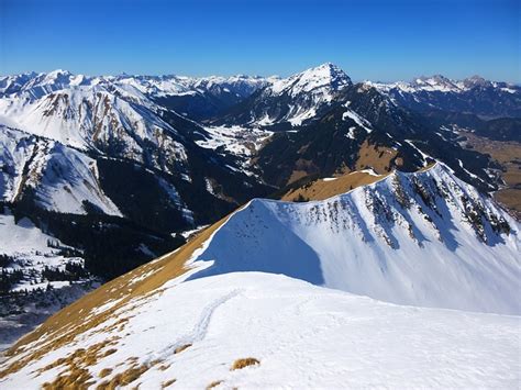 Blick zurück Richtung Tannheimer Fotos hikr org