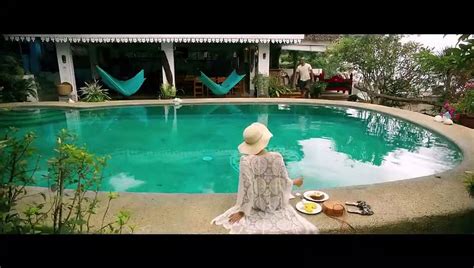 ESCAPING PARADISE Official Trailer 2023 Vidéo Dailymotion