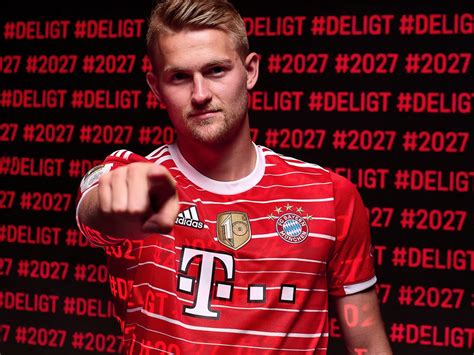 El Bayern Múnich oficializa a De Ligt el fichaje más caro de su