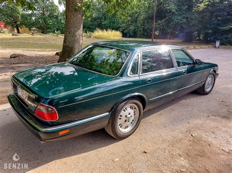 Benzin Jaguar XJ 4 0 Sovereign LWB 1995