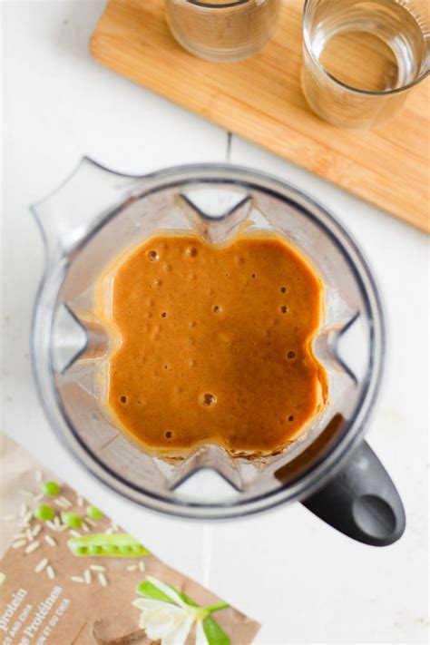 5 Minute High Protein Pumpkin Pie Smoothie Hannah Magee RD