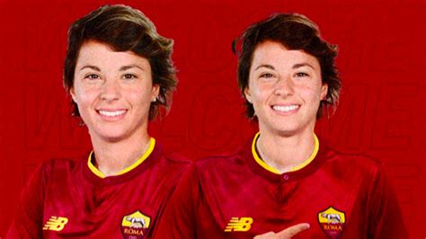 Roma Femminile Ufficiale L Acquisto Di Valentina Giacinti