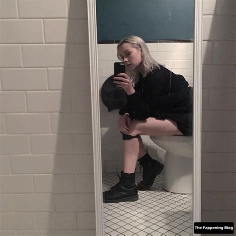 Phoebe Bridgers Nude Collection 21 Photos Thefappening