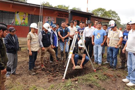 CEREMONIA DE COLOCACIÓN DE PRIMERA PIEDRA PARA LA OBRA DE SANEAMIENTO