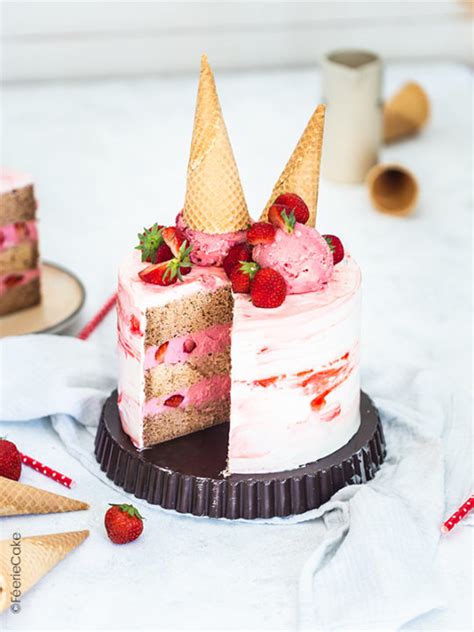 Recette De La Cr Me La Fraise Et Au Chocolat Blanc F Erie Cake