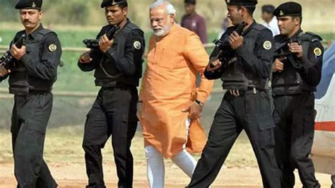 Pm Narendra Modi Turns Know All About His Security Details India