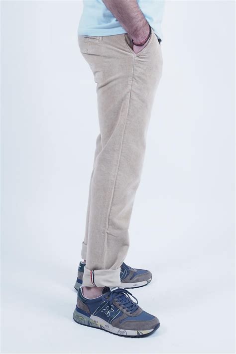 Pantalon Chino En Velours Beige HERO SEVEN Marine