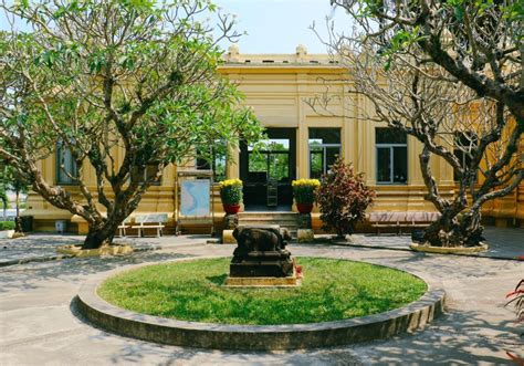 Da Nang Scavenger Hunt And Sights Self Guided Tour