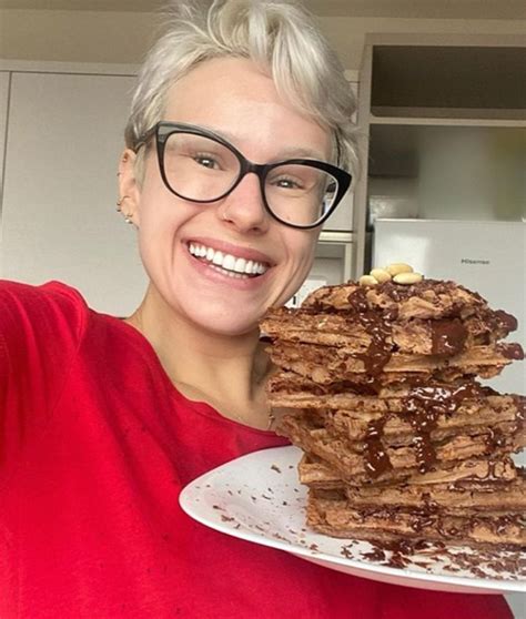 Angel Wicky Wiki Bio Age Height Weight Net Worth And Body