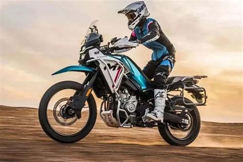 Cfmoto Mt Uma Adventure Bike Equilibrada