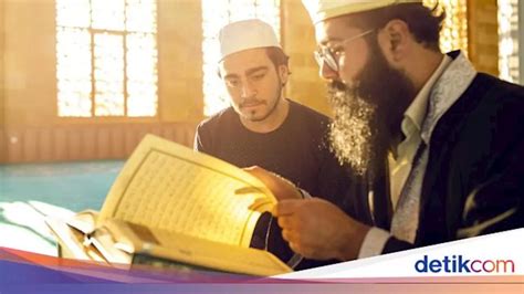 Surat Al Falaq Ayat 1 5 Arab Latin Dan Artinya Lengkap Al Quran Al