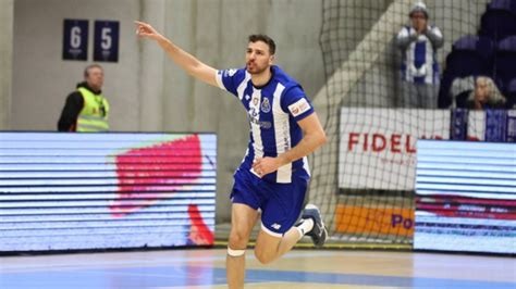 FC Porto Andebol Regresso Aos Triunfos Na Liga Direito A Recorde