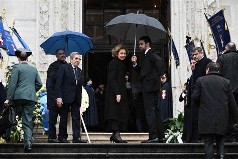 I Re Sono Presenti Ai Funerali Di Vittorio Emanuele Di Savoia Figlio