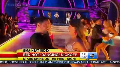 Good Morning America Chelsie Hightower Reviews Dwts Premier Night Vídeo Dailymotion