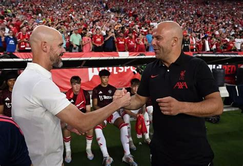 Erik ten Hag Arne Slot và những khởi đầu đối lập