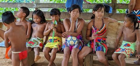 A visit to the Emberá Drúa village Going Places