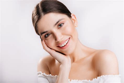 Cara Membuat Wajah Glowing Permanen Mama Cantik