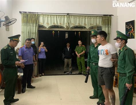 Bắt 2 đối tượng mua bán tàng trữ trái phép chất ma túy Đà Nẵng Online