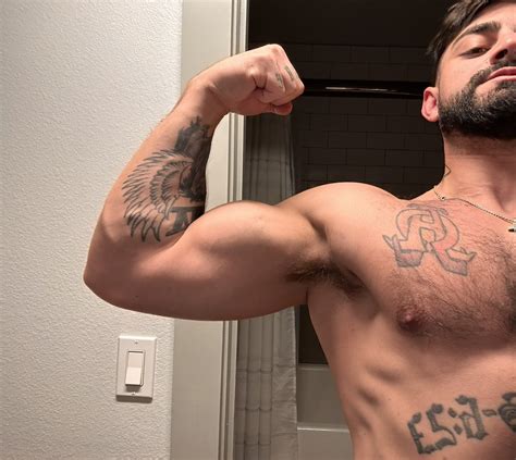 Squirt Org Hookup Cruising On Twitter Matt Papps Is Sooooo Hot