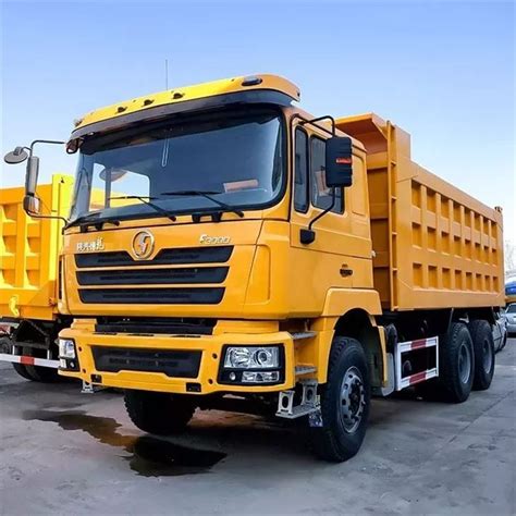 Chine Fabricants et usine de camions à benne basculante Shacman Prix