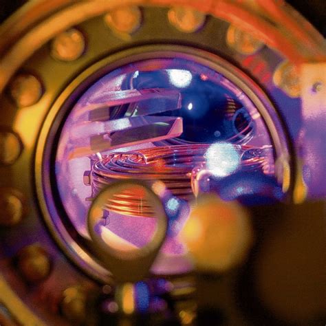 Optische Atomuhr Eine Sekunde Abweichung In Milliarden Jahren
