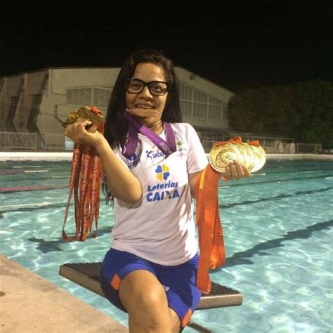 Medalhista paralímpica do Brasil Joana Neves morre aos 37 anos