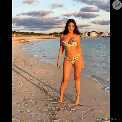 Simaria Impressiona Internautas Por Corpo Curvas Em Foto De Biqu Ni