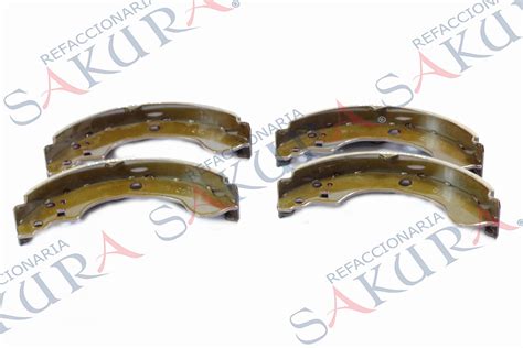 Refaccionaria SAKURA Juego Balatas Traseras Nissan