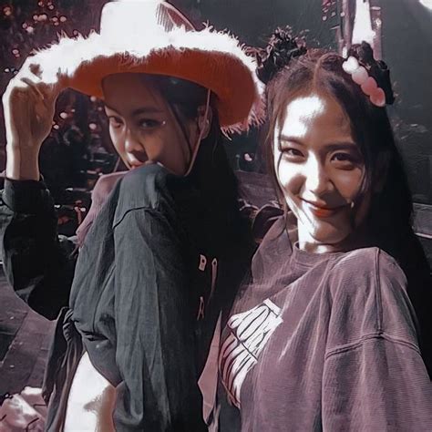 𝐃𝐄𝐒𝐂 aesthetic jennie lisa jisoo rosé blackpink kpop blink