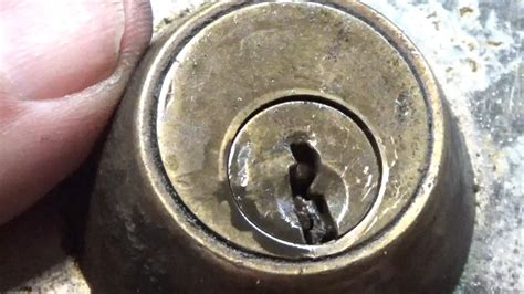 Sacar Una LLAVE ROTA De Cerradura Trozo Muy Adentro YouTube
