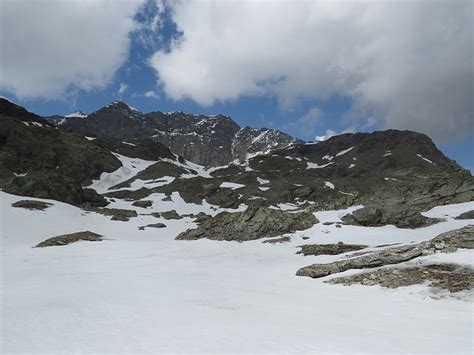 Es Geht Im Schneebedeckten Gel Nde Weiter Fotos Hikr Org
