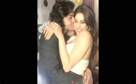 Janhvi Kapoor Sexy Scene In Janhvi Kapoor Hot Pics Collection September 2021 Aznude