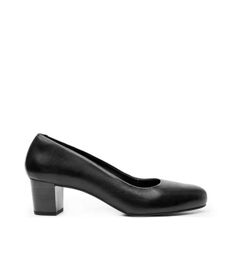 Flexi Zapatillas con tacón bajo slip on El Palacio de Hierro