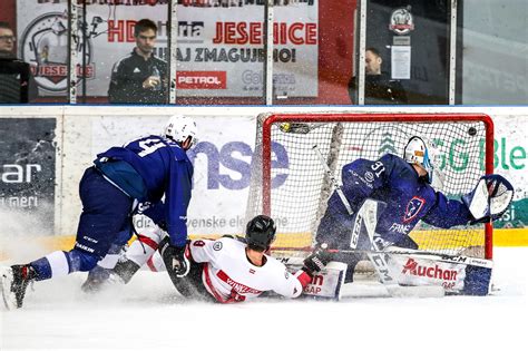 Hockey Sur Glace Les Bleus Connus Pour Les 6 Nations SPORTMAG
