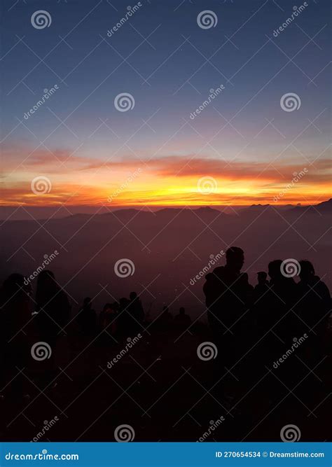 Nascer Do Sol Em Mount Putri Lembang Imagem De Stock Editorial Imagem