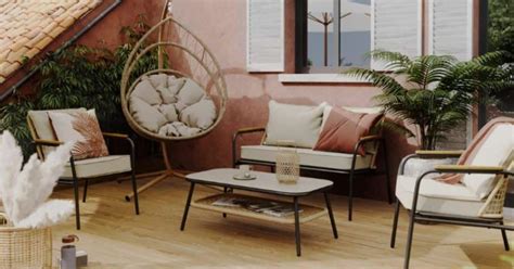 Trois modèles de salon de jardin design chez Leroy Merlin à 800 euros