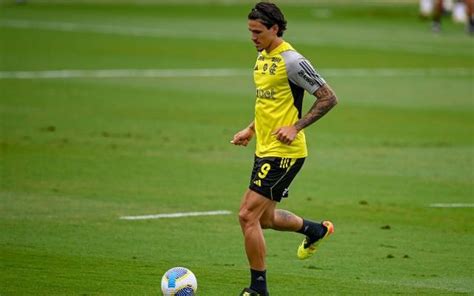 Elenco do Flamengo se reapresenta após 3 dias de folga