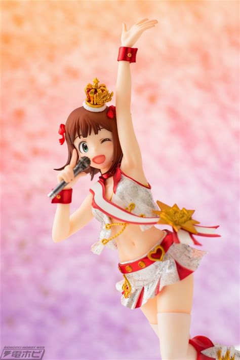 アイドルマスター ミリオンライブ天海春香がライブ衣装を身にまとい元気いっぱいなポーズで立体化 電撃ホビーウェブ
